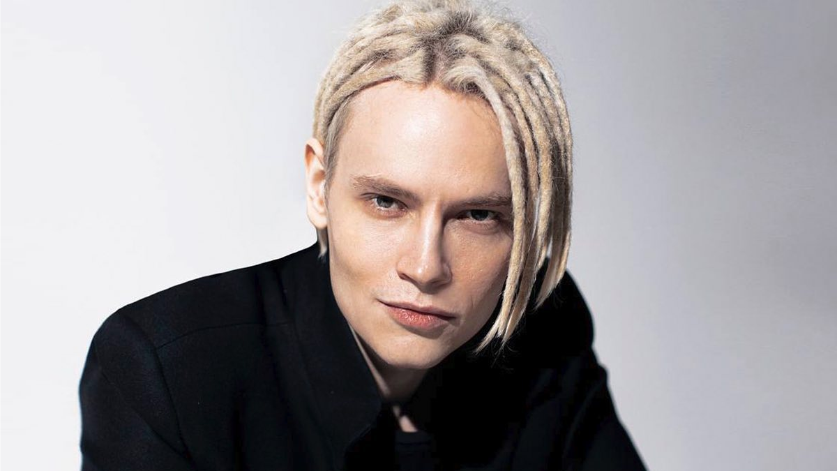 Шаманка для Шамана: раскрыто имя влиятельной жены исполнителя хита ...